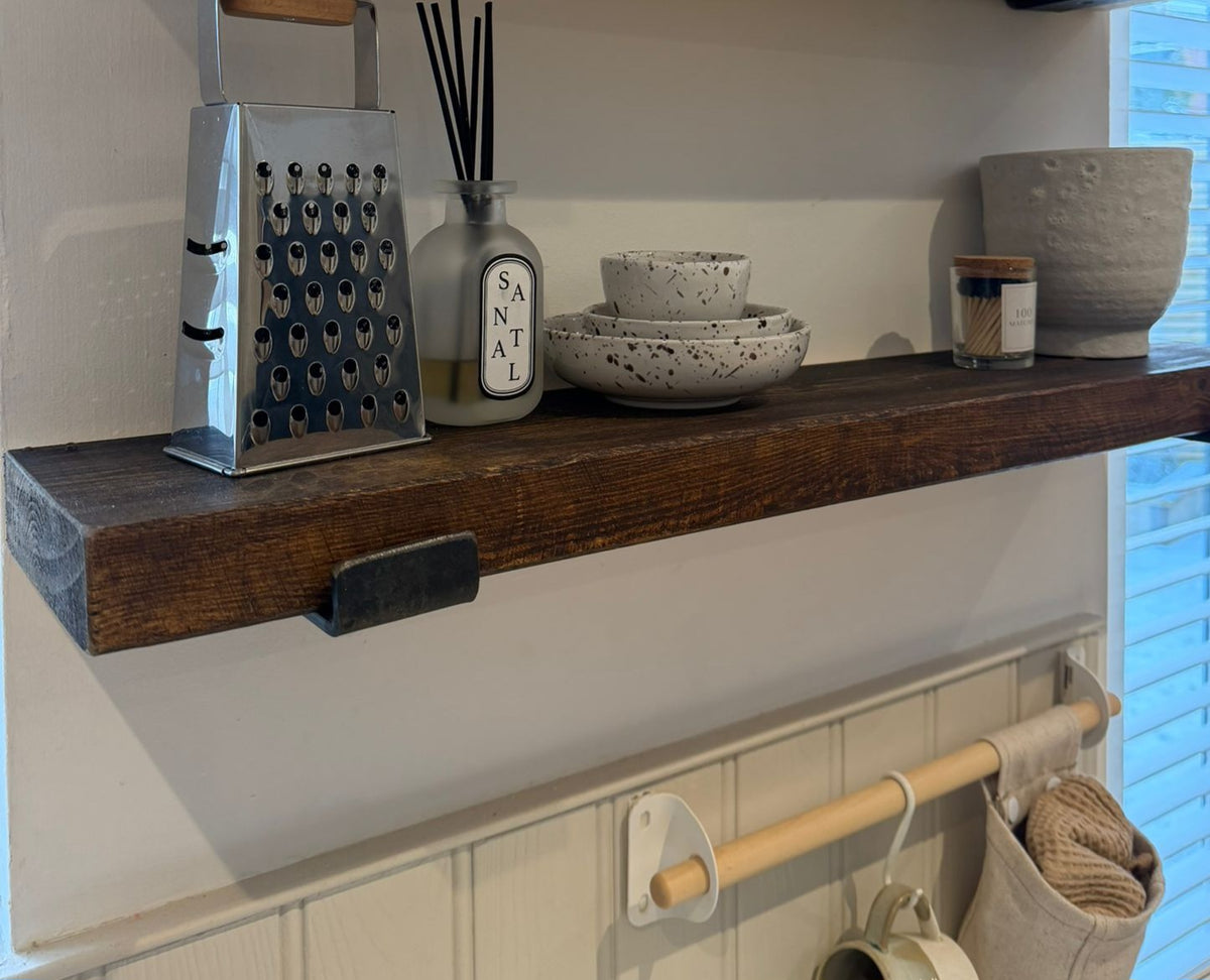 Rustic shelf with steel brackets 15cm or 20cm – Real Beams